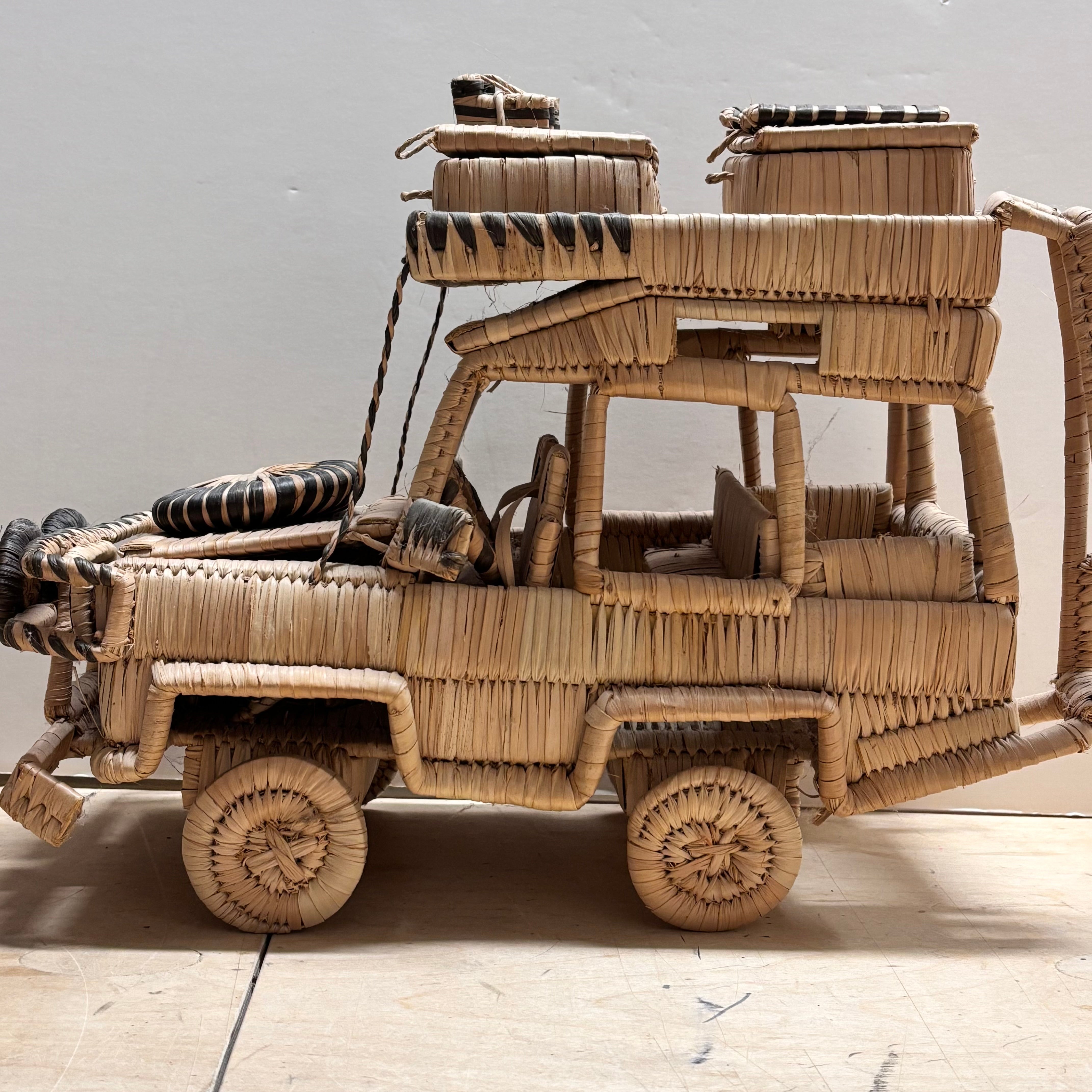 Ratan Land Rover | Mexican Sugar Skull