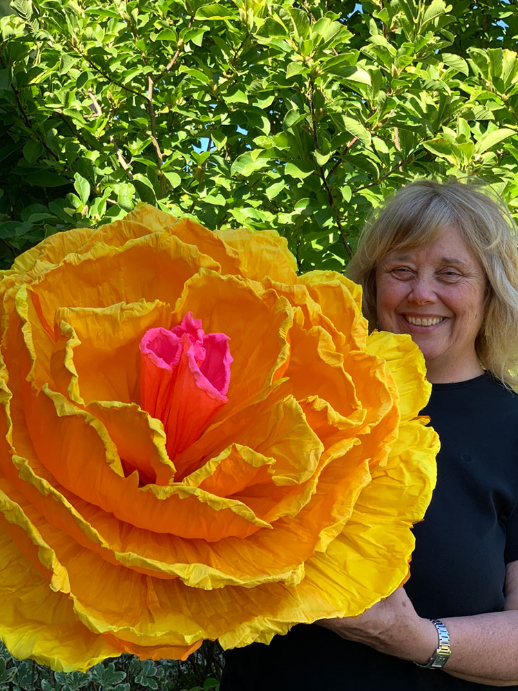 Gigantic Paper Miracle Flowers | Mexican Sugar Skull